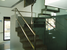 Barandas | MUNTATGES ALUMINI M S